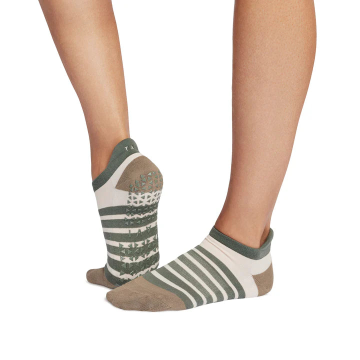 Tavi Grip Savvy evergreen – C.O.R.E. grow strong.